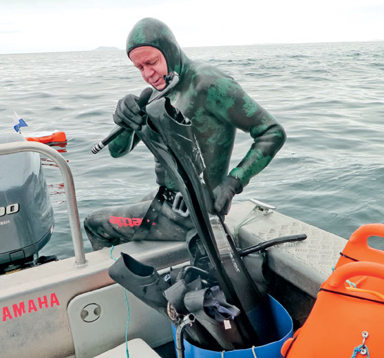 Fitting out a dive boat - The Fishing Website