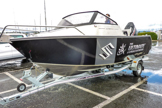 Ultimate 18C boat review - The Fishing Website