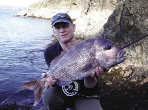 Saltwater Fly - Casting from the shore - The Fishing Website