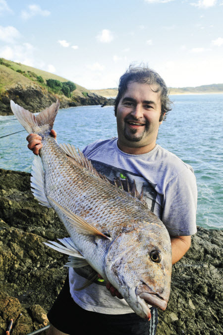 Successful stray-lining from the shore - The Fishing Website