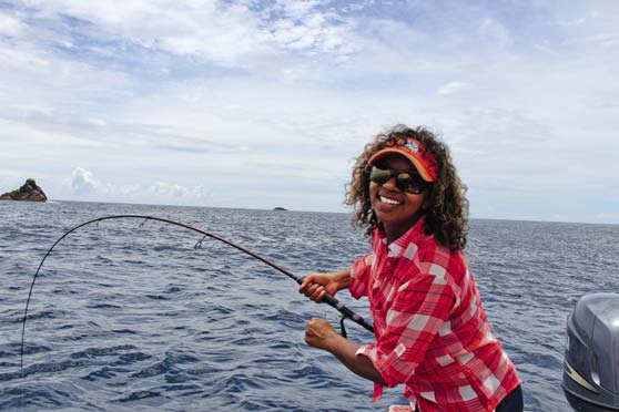 Skipjack tuna - fly fishing - The Fishing Website