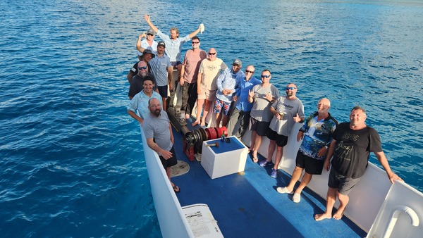 Big Cat Reality Fishing Charters - Kenn Reef - The Fishing Website ...