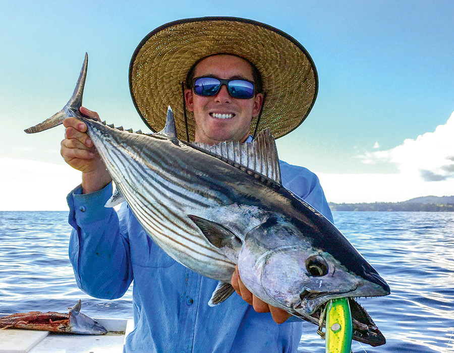 Catching Bonito - The Fishing Website
