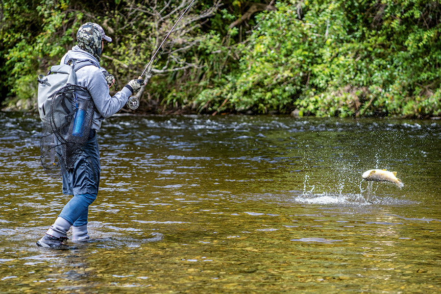 Troutfishing in Heavy Water - The Fishing Website