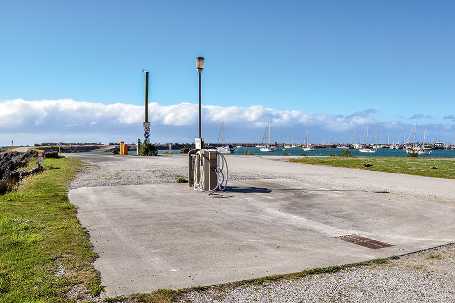 Port Tarakohe Ramp Review - The Fishing Website