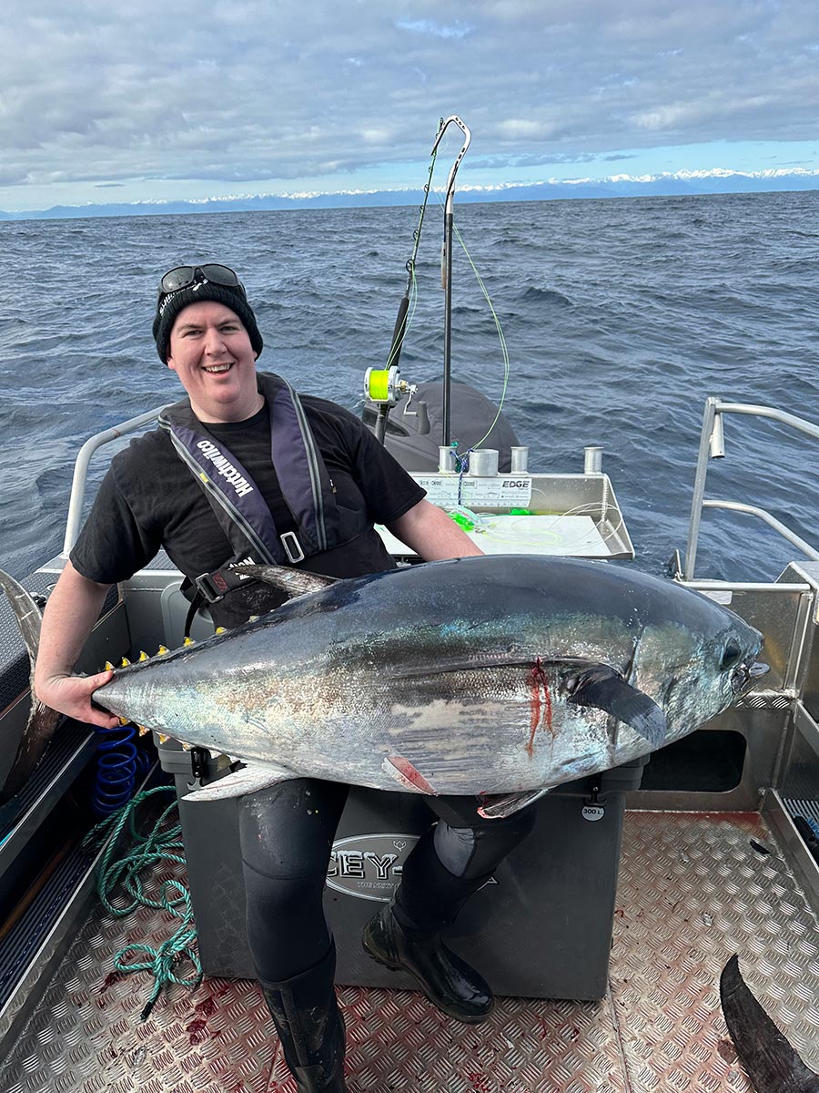Southern bluefin Tuna Fishing from Greymouth - The Fishing Website