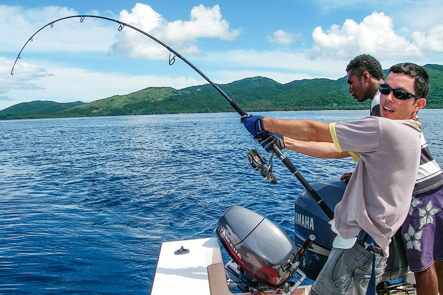 Yellowfin Tuna on Topwater Lures - The Fishing Website