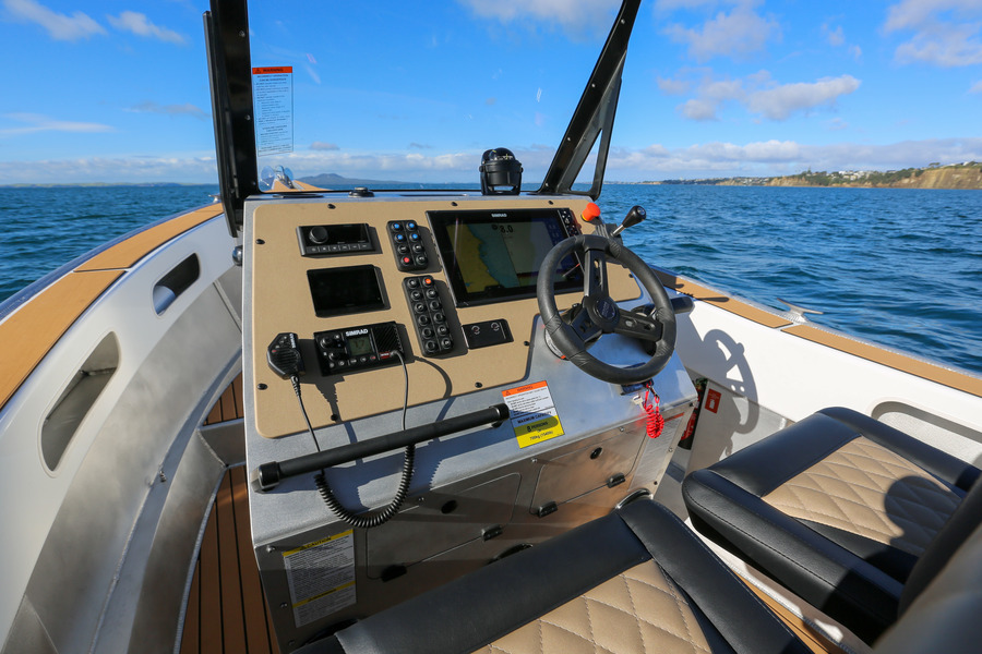 Sealegs 7.5M Alloy Review - The Fishing Website