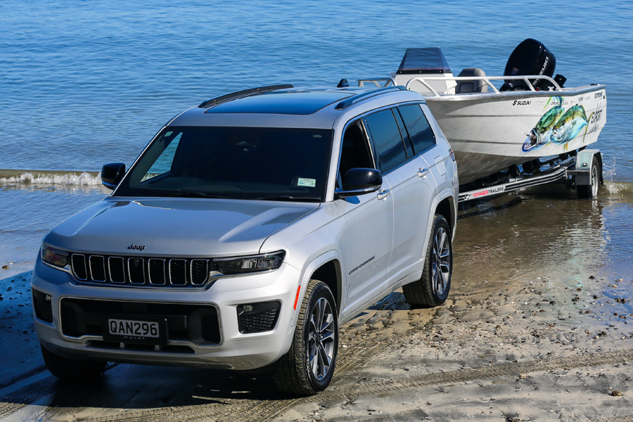 How to Beach Launch a Boat - The Fishing Website