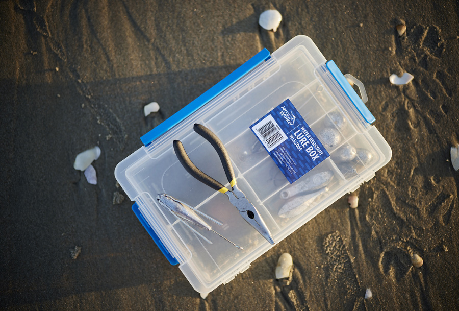 Fishing Basics: Beach & Rock Fishing - The Fishing Website