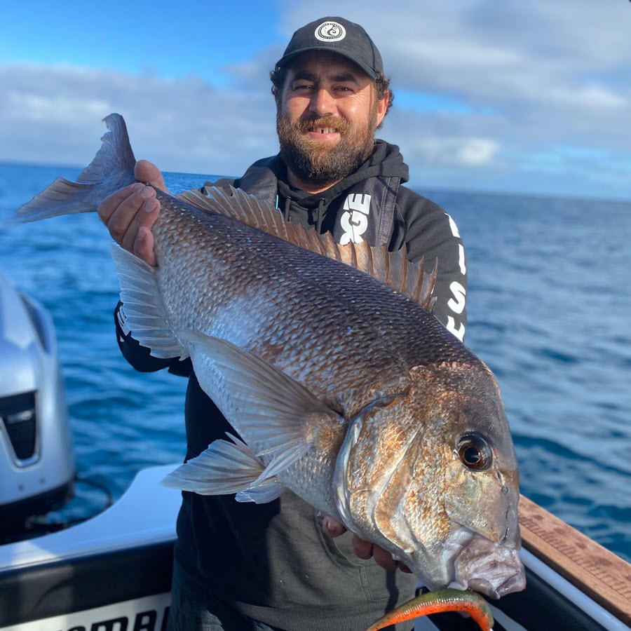 Moon Tide Fishing: Fishing to the Maramataka - The Fishing Website