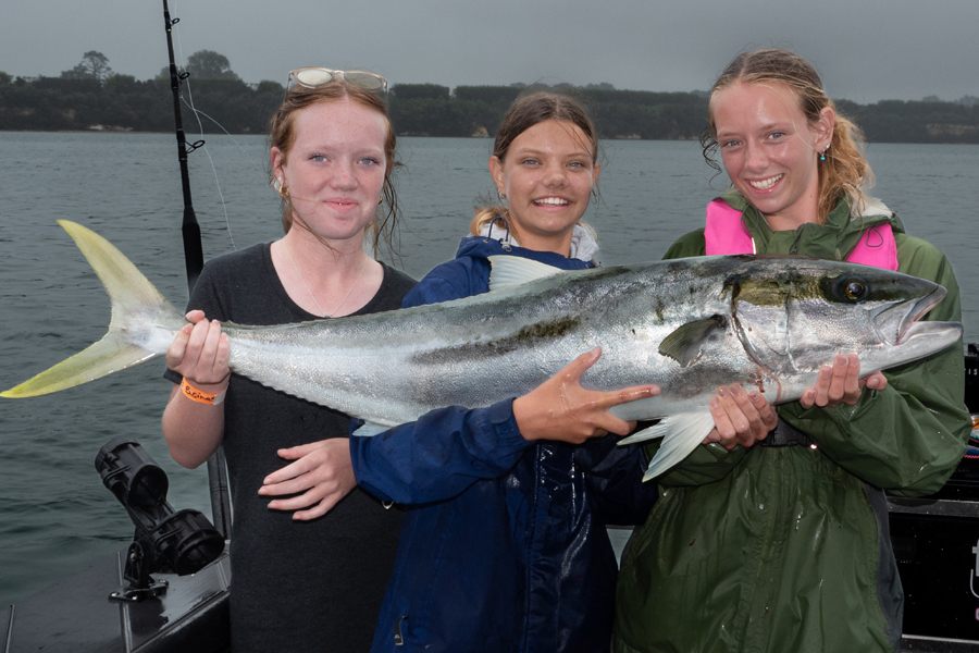 Expert Livebaiting Tips - The Fishing Website