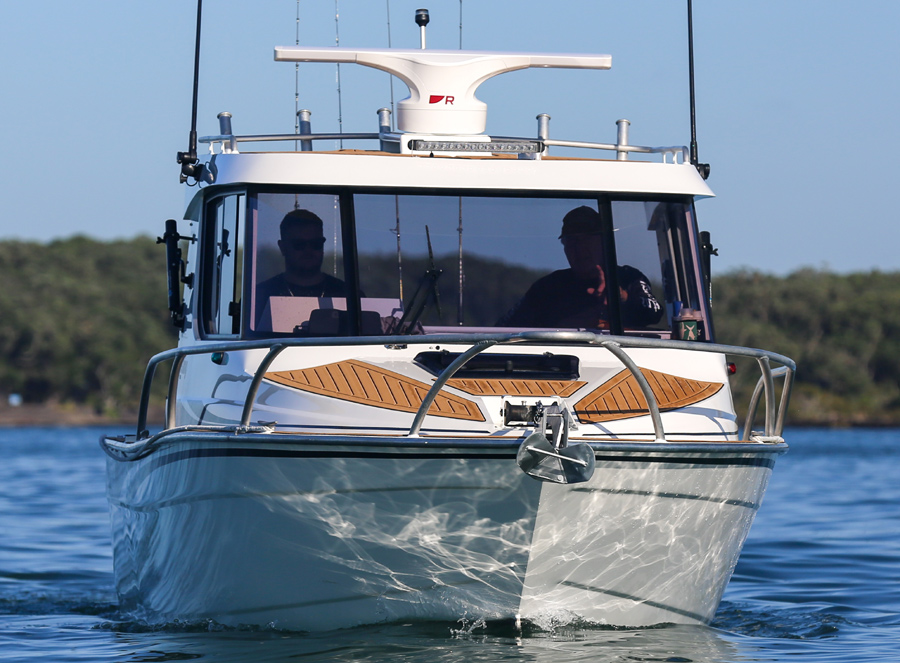 NZ Fishing News Project Boat: The Electronics - The Fishing Website