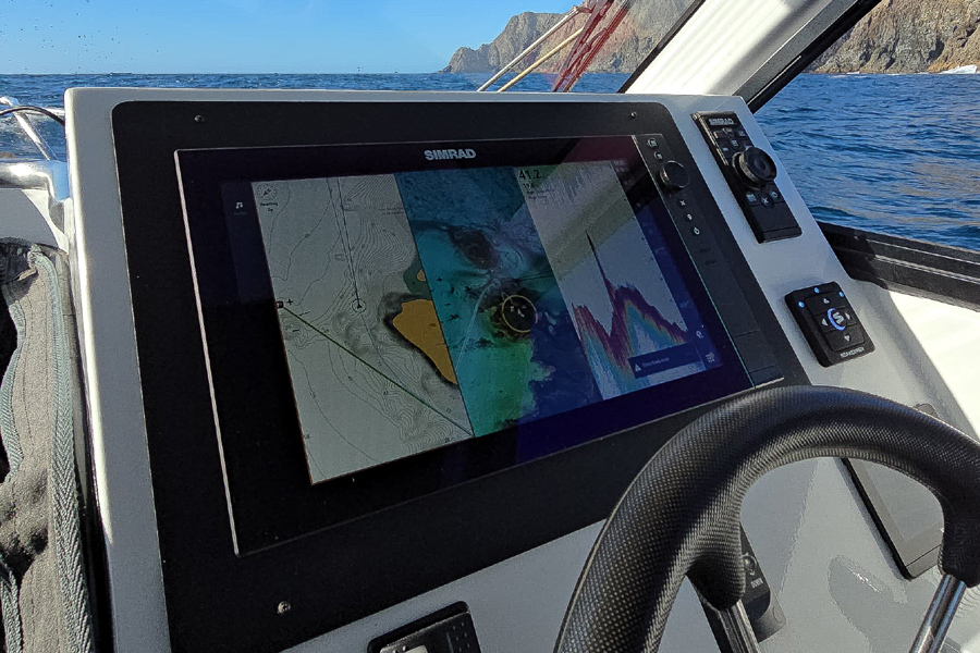 Simrad NSS 4 Review - The Fishing Website