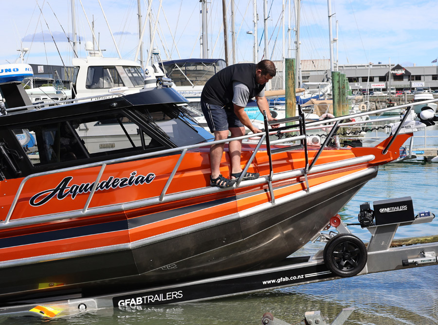Dan Govier and Aquadeziac - One Hot Fishing Machine - The Fishing Website