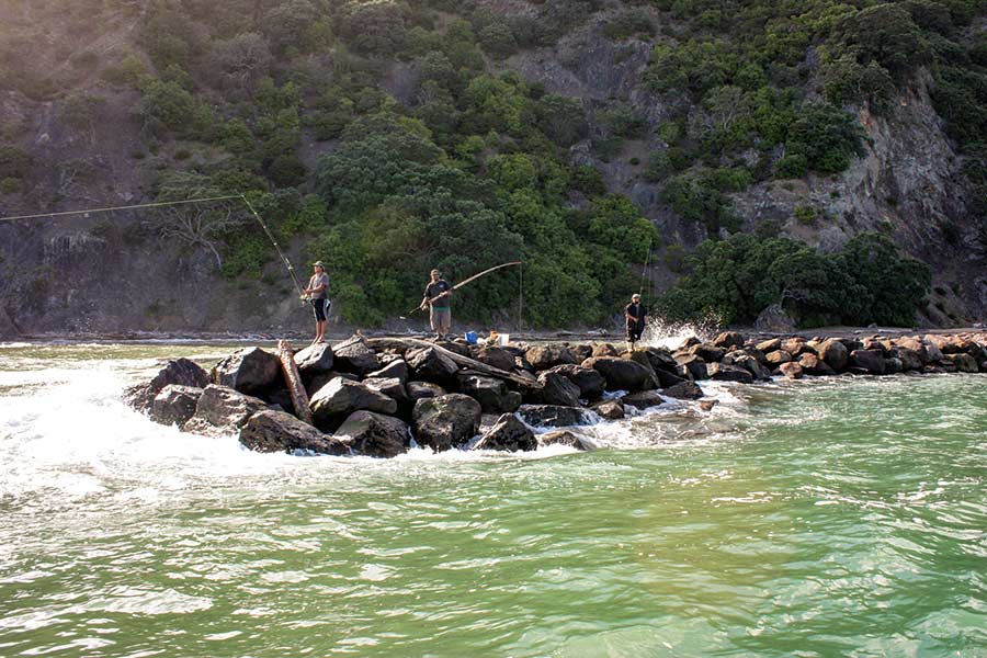 Rock Fishing Safety - The Fishing Website
