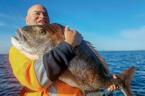 30lb Snapper Caught - The Fishing Website