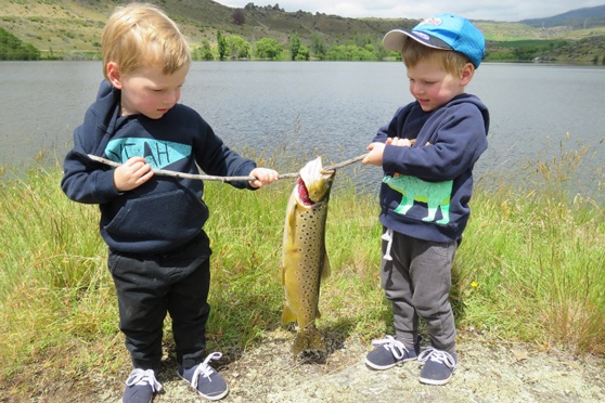 Family Freshwater Fishing - The Fishing Website