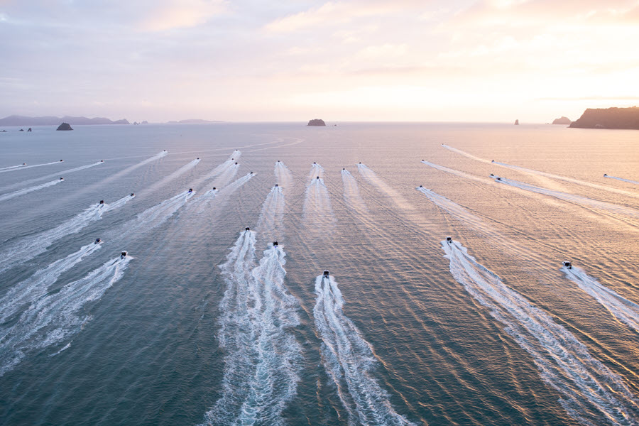 Aussie Bob Wins Extreme contest with Trophy Snapper - The Fishing Website
