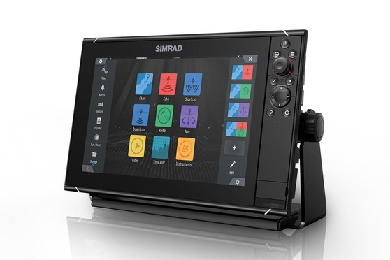 Simrad NSS Evo3s Review - The Fishing Website