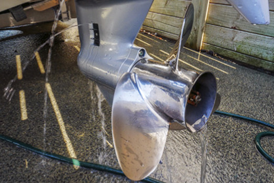 Outboard maintenance: Flushing your engine - The Fishing Website