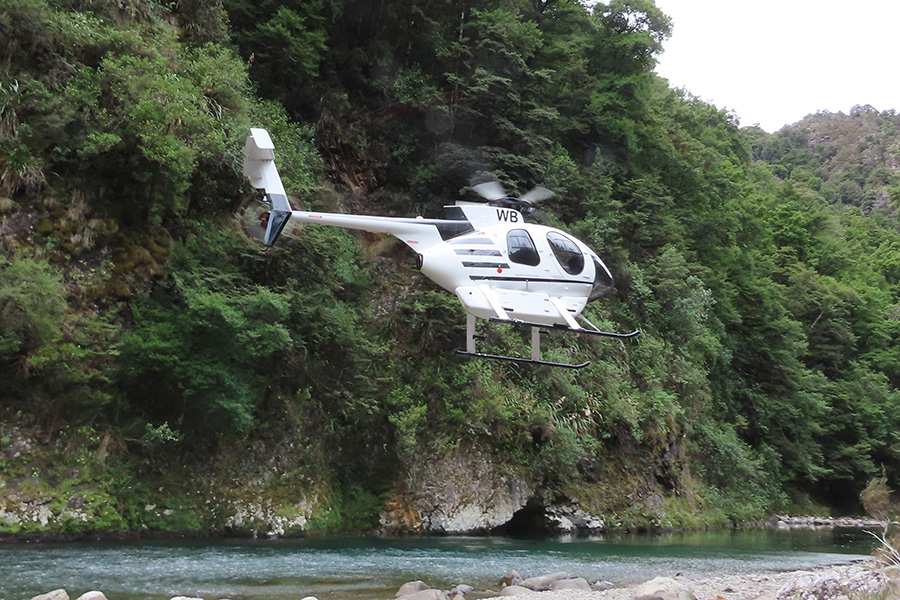 Accessing Remote NZ Trout Fishing By Helicopter - The Fishing Website