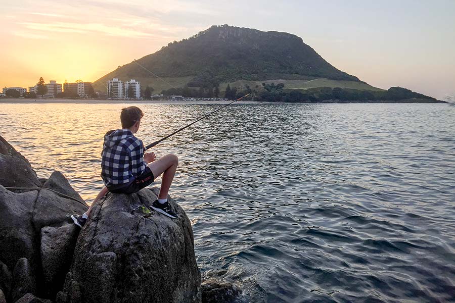 Stress-Free Land-based Fishing - The Fishing Website