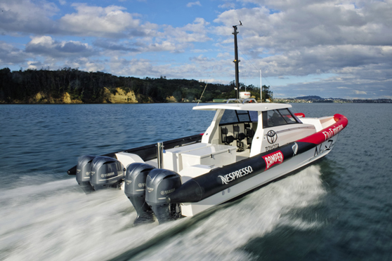 Twin Engine Boat Boston Whaler 330 Outrage With Twin Mercury Outboards