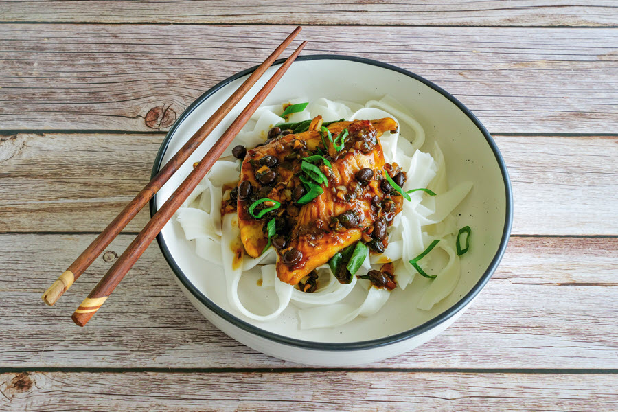 Snapper with Black Bean Sauce - The Fishing Website