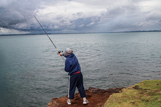 Rock Fishing - Getting Started - The Fishing Website