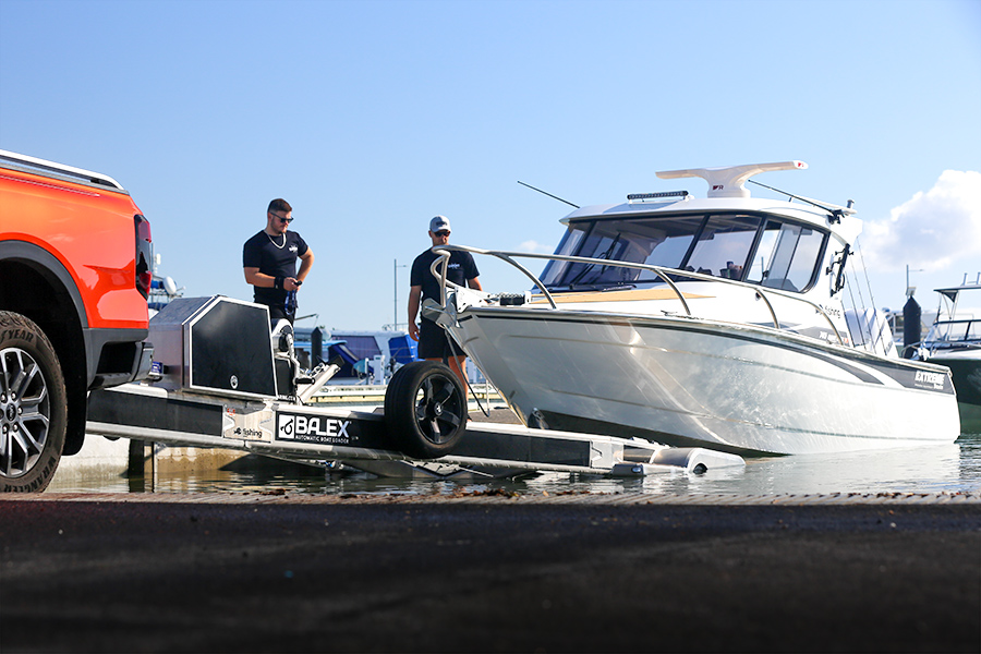 Balex Self-Loading Boat Trailer - The Fishing Website