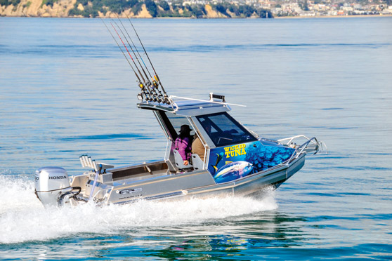 Frewza F18 Hardtop boat review - The Fishing Website